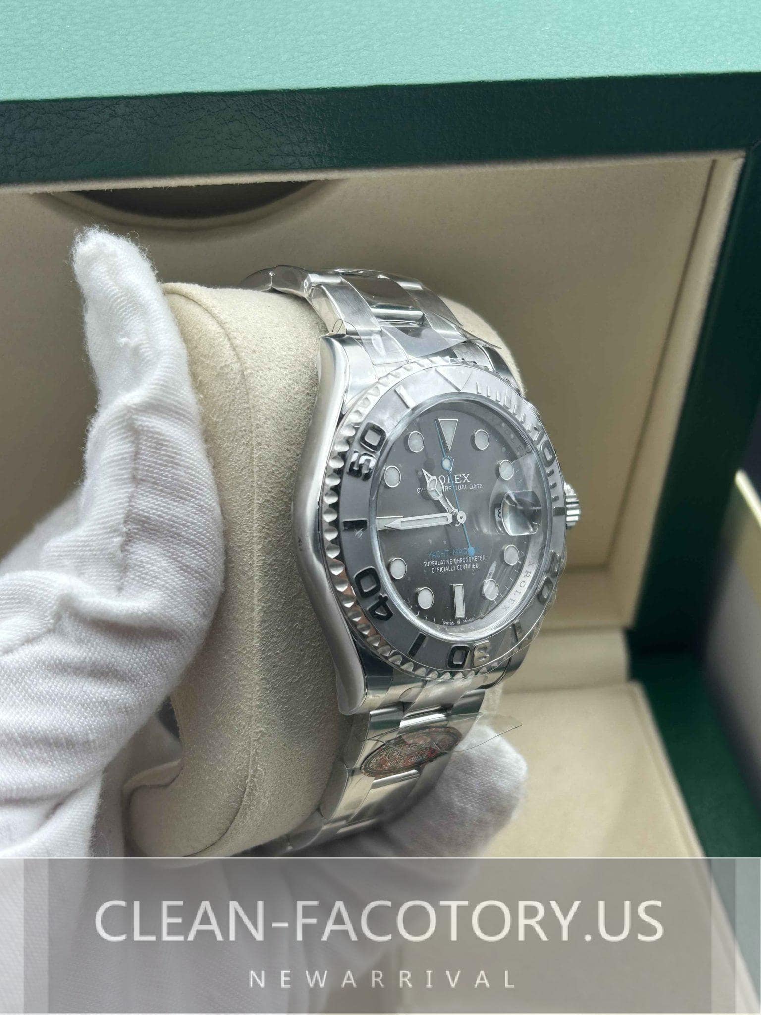 Clean Factory Rolex Yacht Master 126622 40mm Grey Dial, Platinum Bezel ...